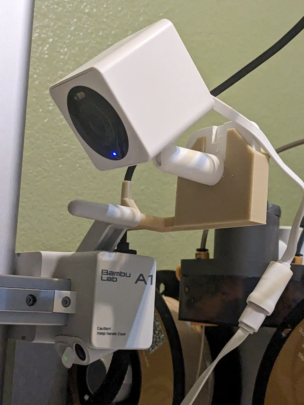 Bambu A1 and A1 Mini Wyze Cam OG base mount by JohnPepsi - MakerWorld
