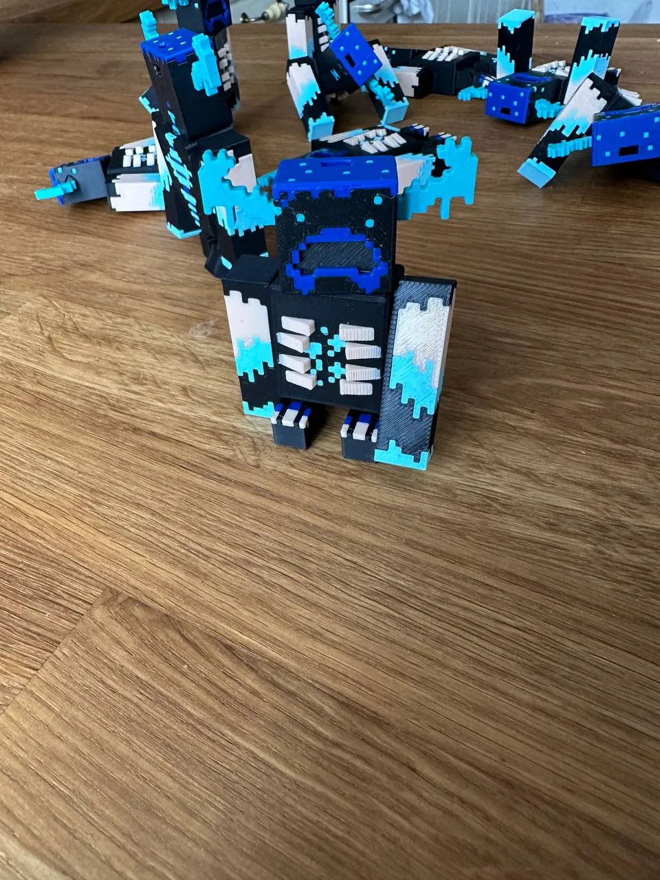 Minecraft Warden Articulated by kirimba MakerWorld: Download Free 3D Models