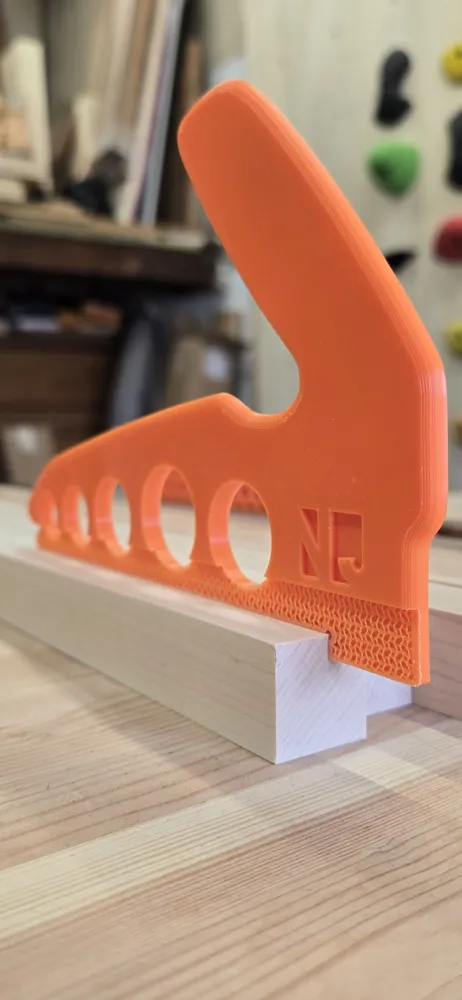 Ergonomic Table Saw Pusher | Wood Push Stick by naregj91 MakerWorld ...