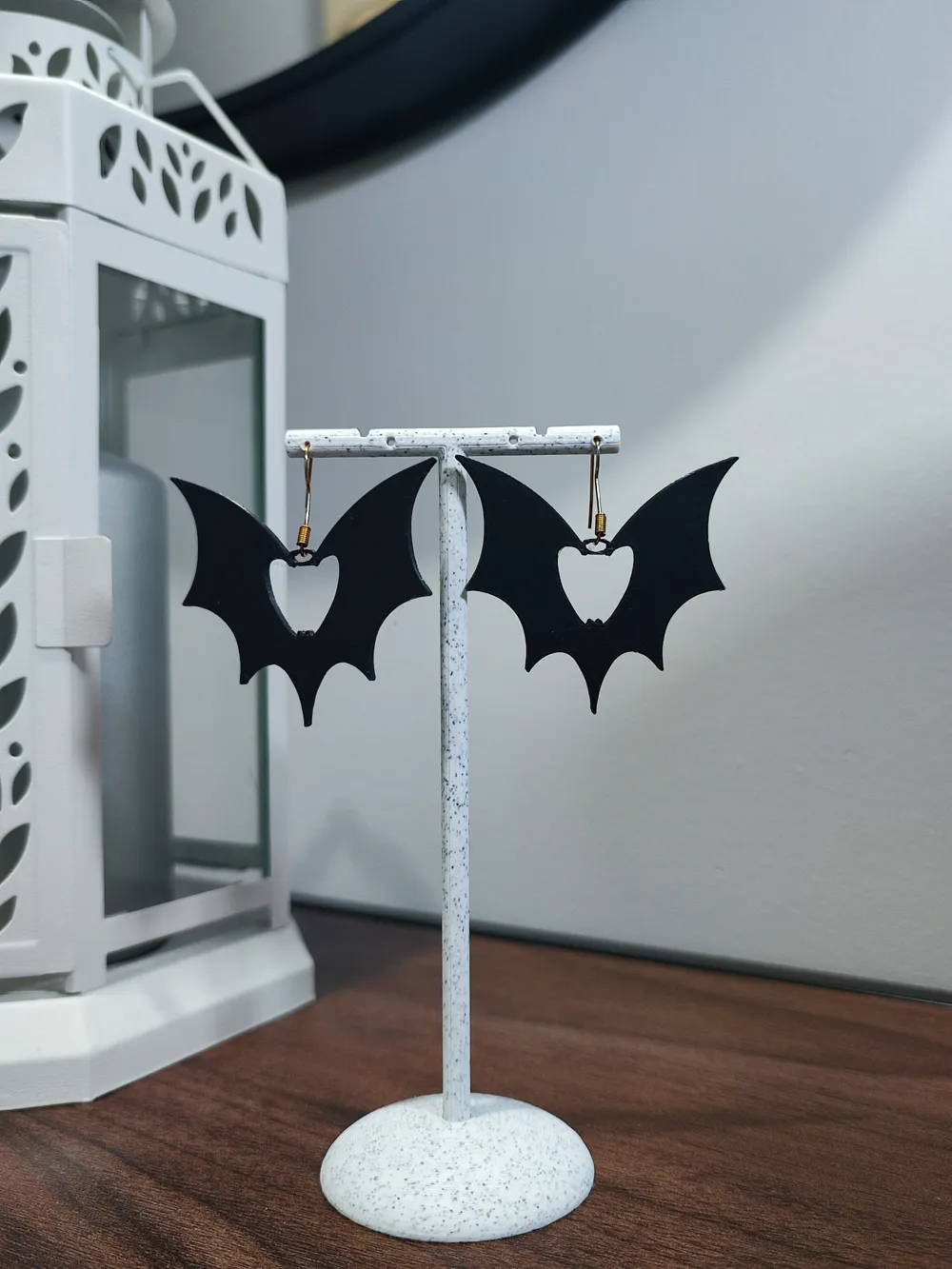 Bat-Bite Heart Earrings - Free 3D Print Model - MakerWorld