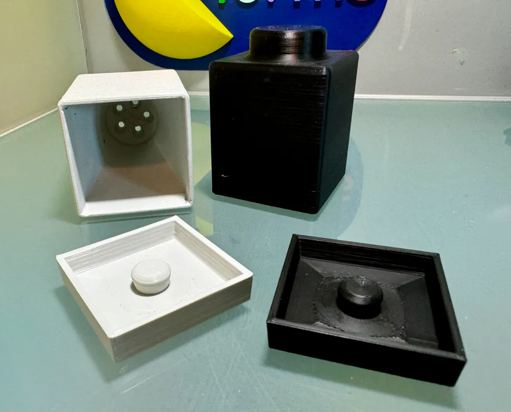 Bricks Salt 'n' Pepper - Salzstreuer saltshaker by cforms - MakerWorld