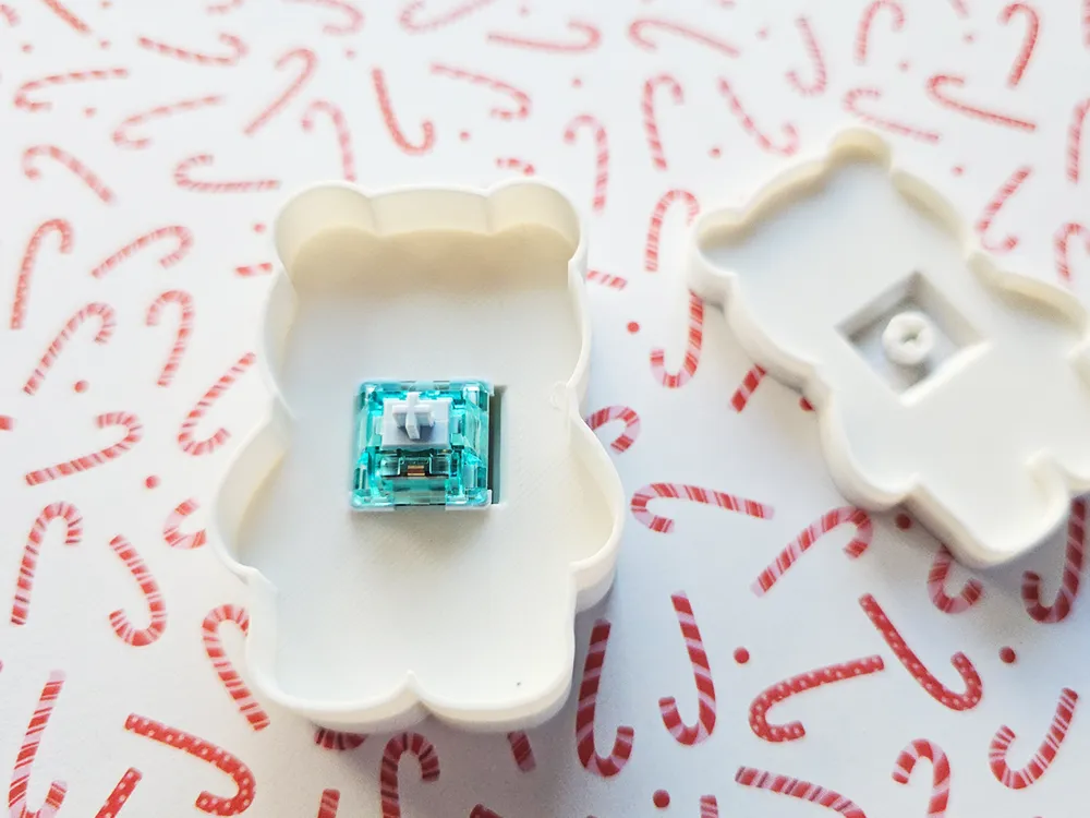 Polar Bear Clicker Toy by Banani MakerWorld: Download Free 3D Models