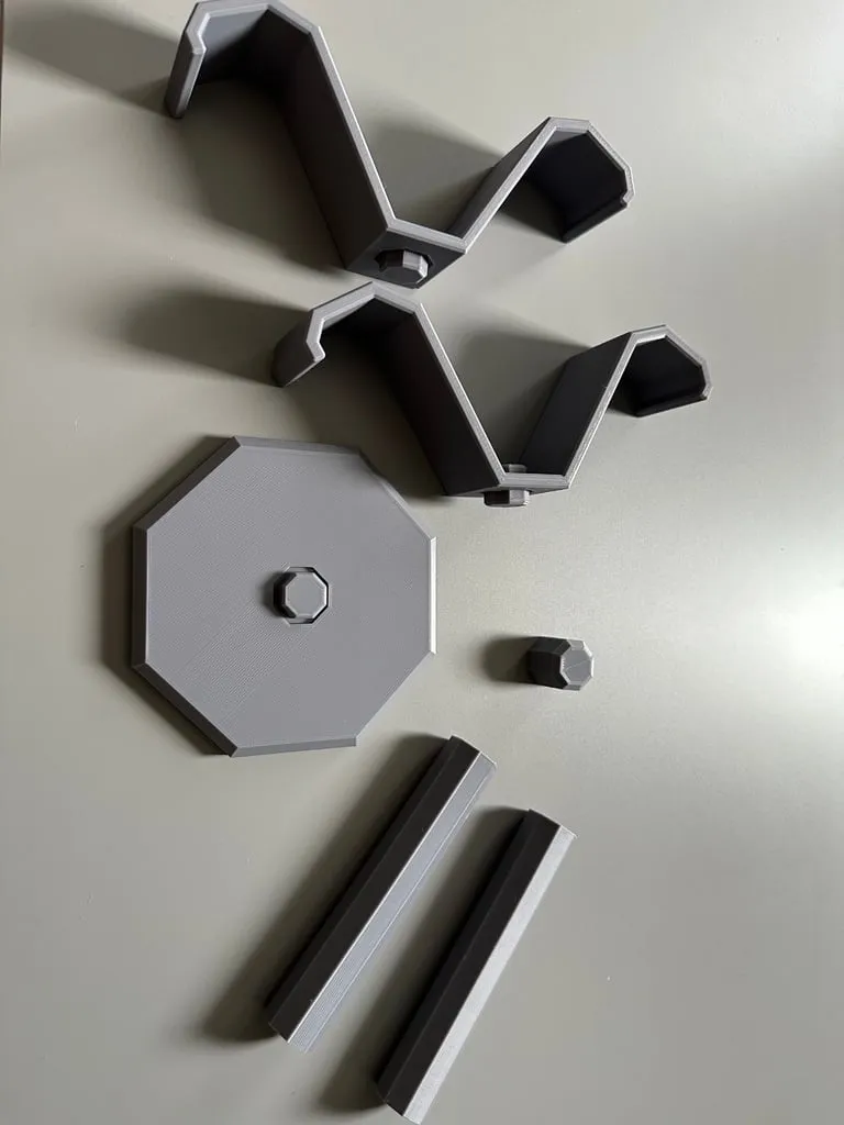 Modular game controller tree by Gee MakerWorld: Download Free 3D Models