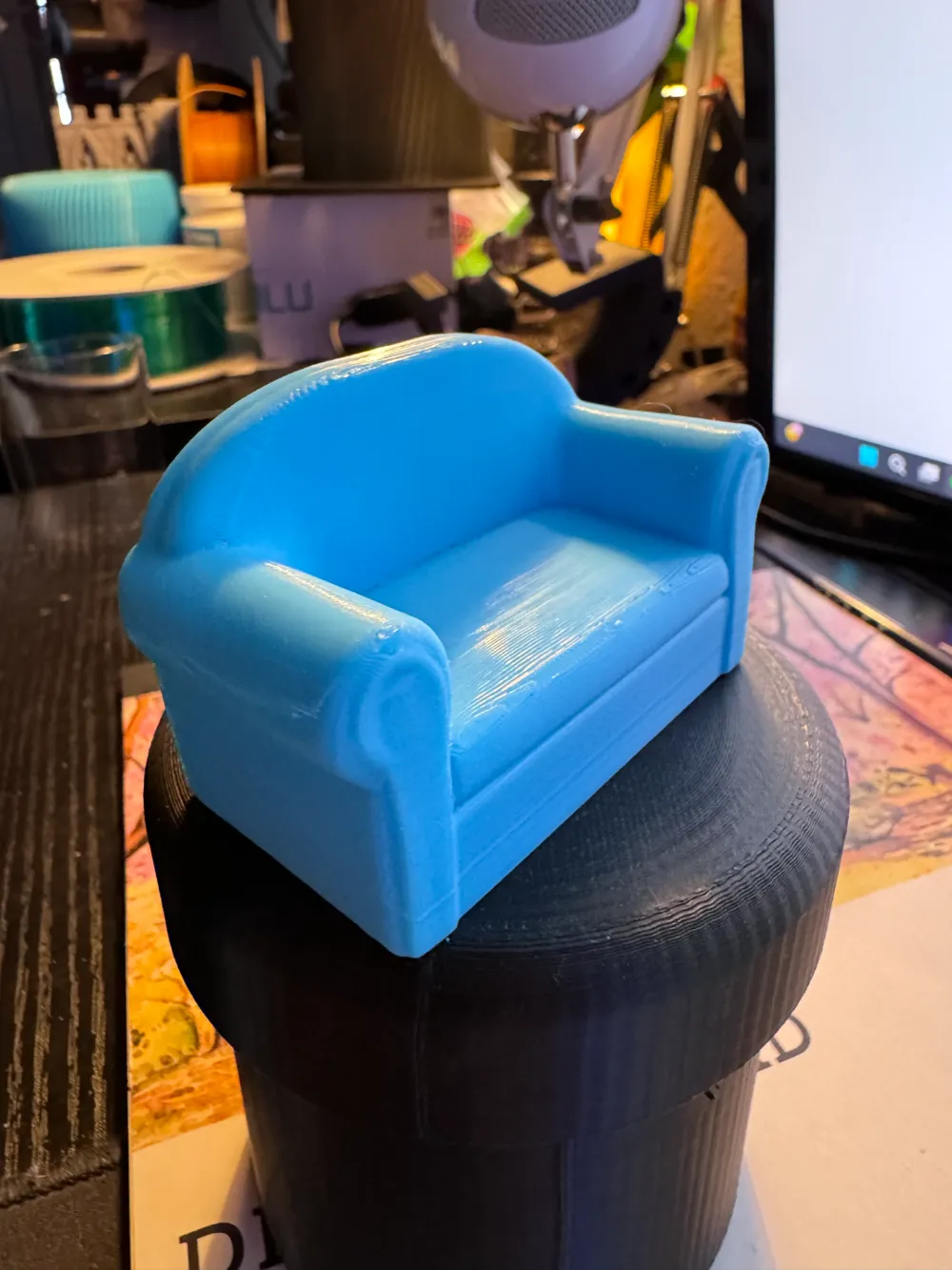 Leather Couch - Free 3D Print Model - MakerWorld