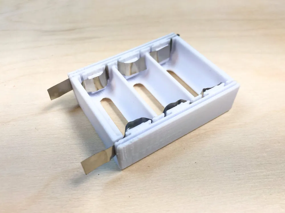 Customisable battery pack for electronics projects - Free 3D Print ...