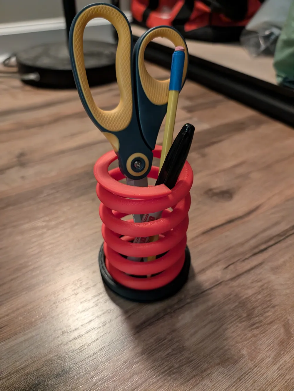 Car Spring Pen Holder by joe.schroedl - MakerWorld