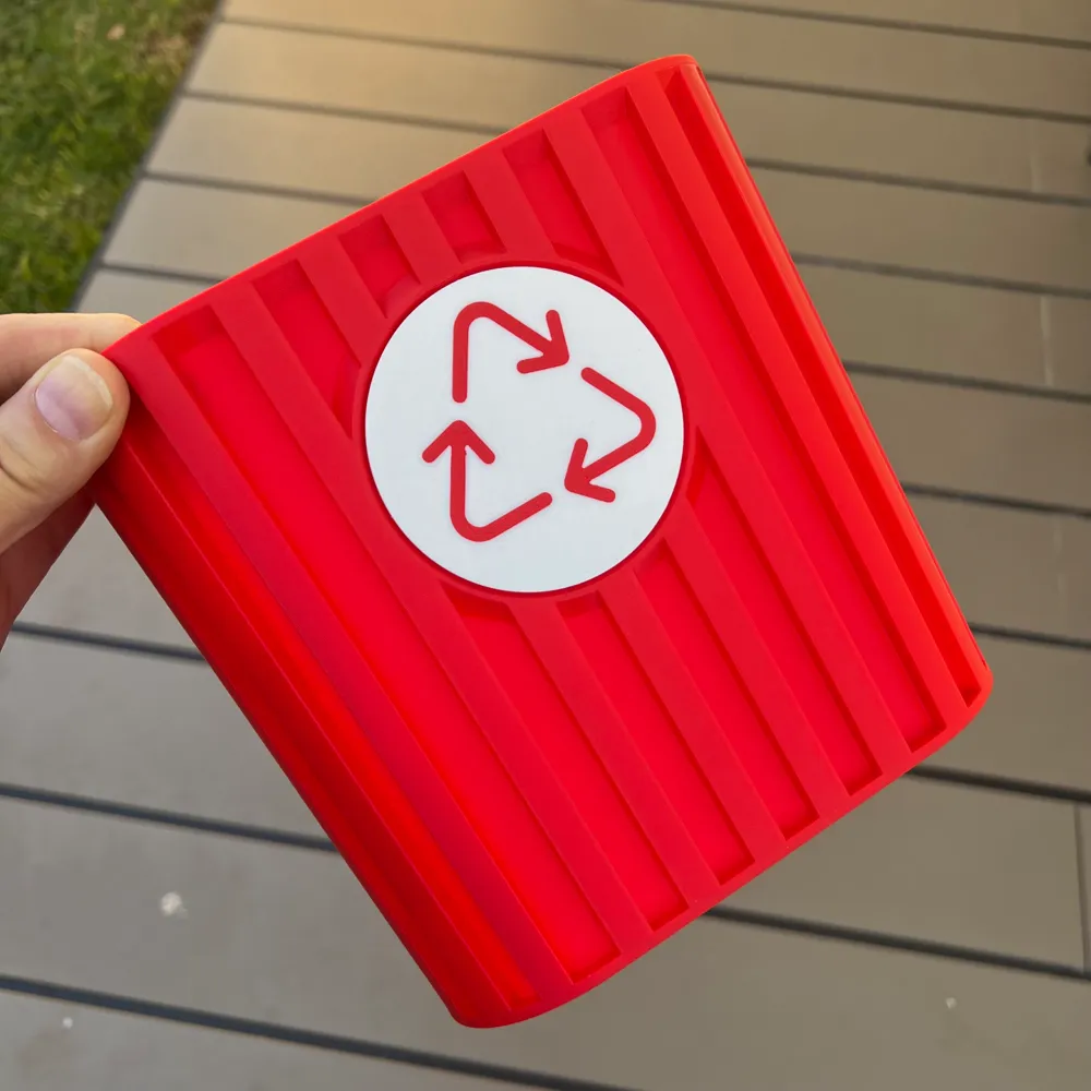 Decorative office trash can WITH badge by Every Day Counts - MakerWorld