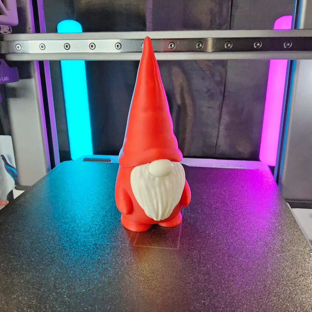 Adorable gnomo por Hold_Ctrl MakerWorld: Descarga Modelos 3D Gratuitos