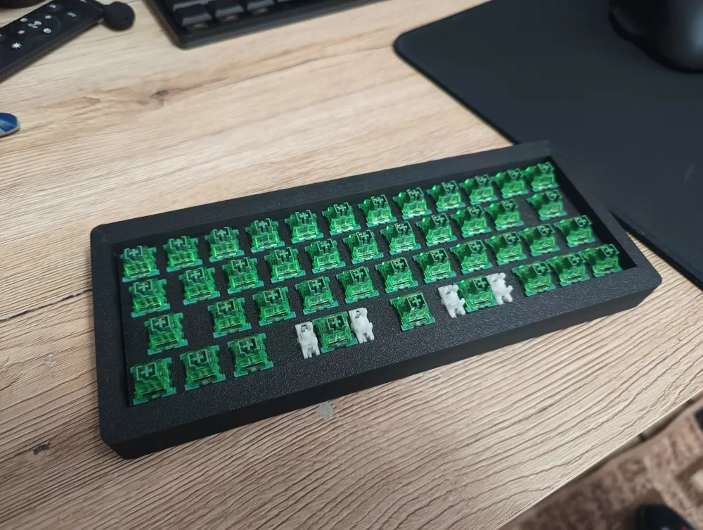 Handwired 43 key 40% keyboard by xdentus MakerWorld: Download Free 3D ...