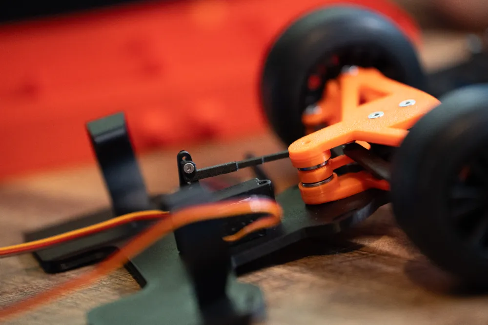 Double Ball Bearing Servo & Steering Linkage - OpenRC F1 by Artur ...