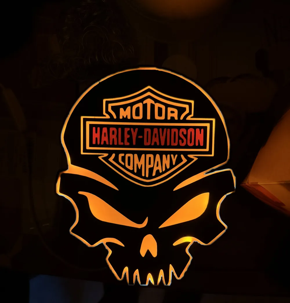 Lightbox teschio Harley Davidson - Free 3D Print Model - MakerWorld