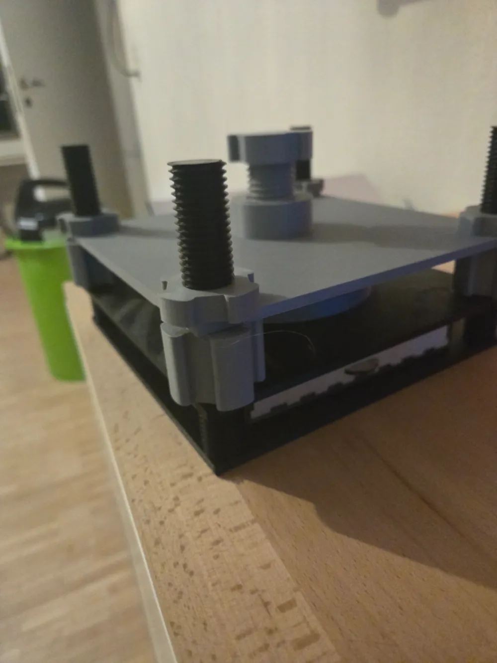 press machine by mattia.deicco1994 MakerWorld: Download Free 3D Models