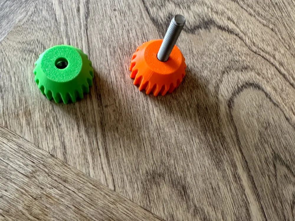 1/4-20 thumb bolt or nut screw hand by Yak Dudes MakerWorld: Download ...