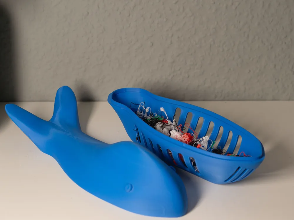 Whale of Waste: Unveiling the Ocean's Burden by Leif3D - MakerWorld