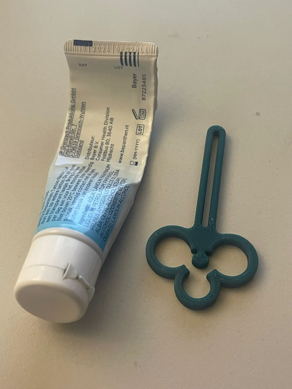 Tube / Paint / Toothpaste - KEY Squeezer by mateibocancios - MakerWorld