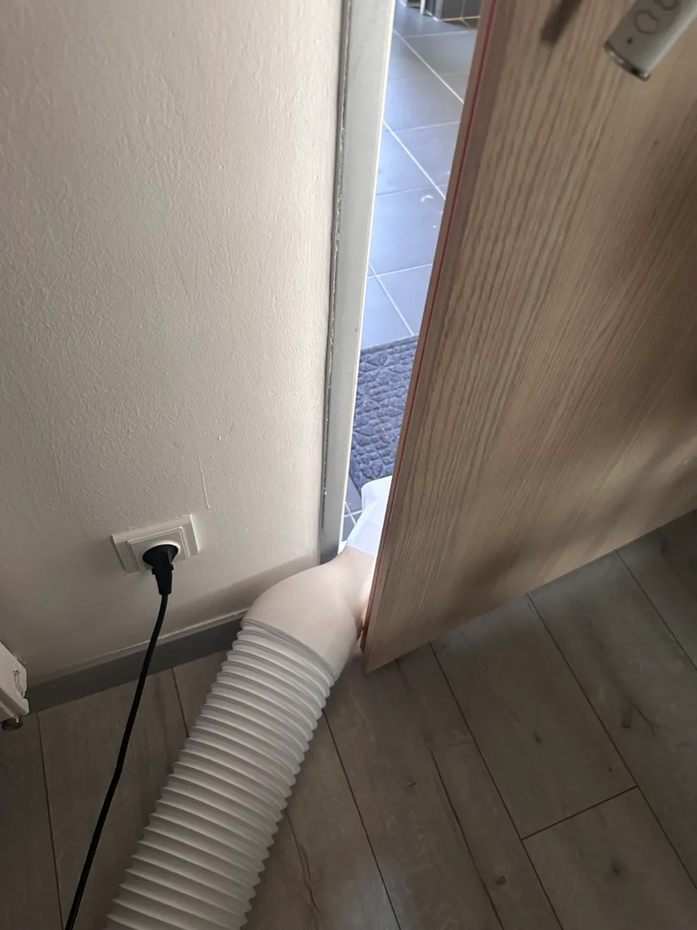 Mobile Air Conditioning adapter for door or window - Free 3D Print ...