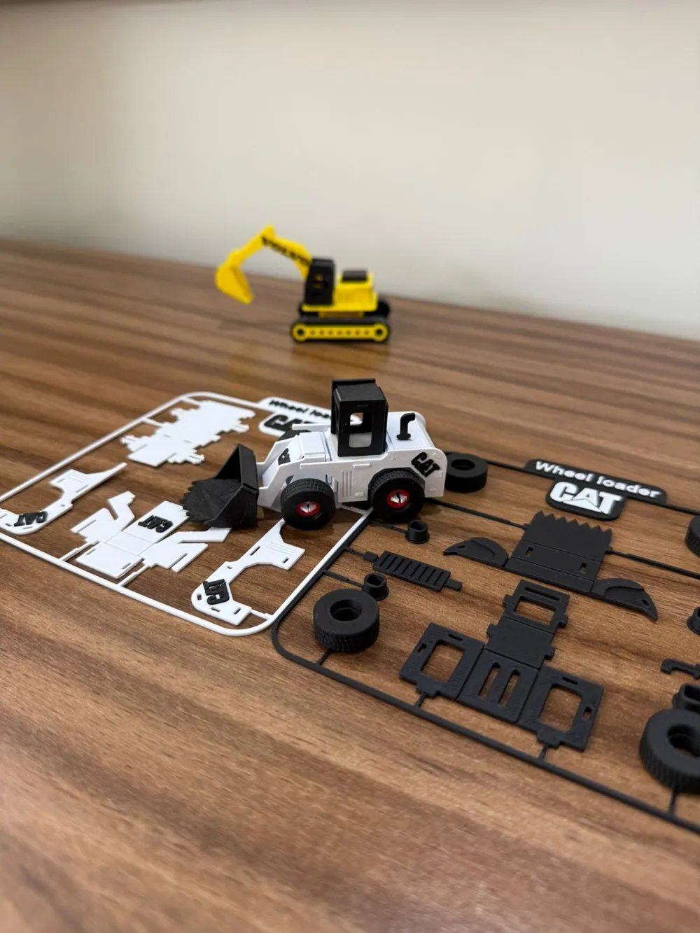 Wheel loader kit card by angrelou MakerWorld: Download Free 3D Models