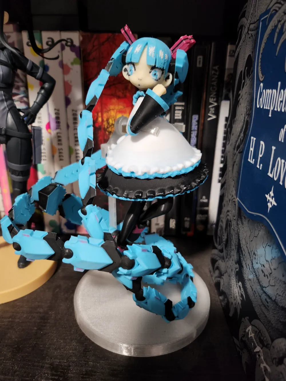 Generic figure stand by jorg33dp - MakerWorld
