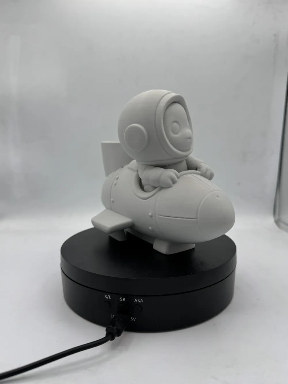 Cute Chibi Astronaut Spaceship Pen Holder by WispHollow MakerWorld ...