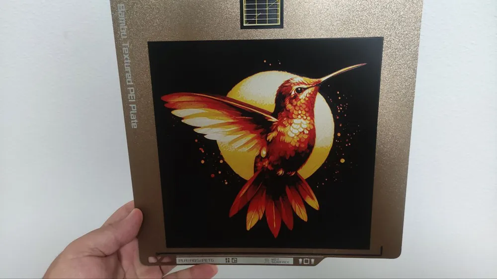 Fire hummingbird - HueForge by Morfeo_XX - MakerWorld