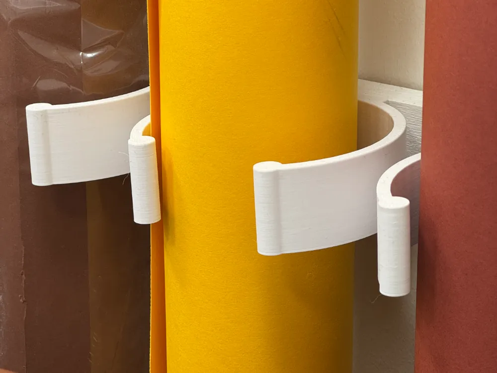 Paper backdrop wall mount - Free 3D Print Model - MakerWorld