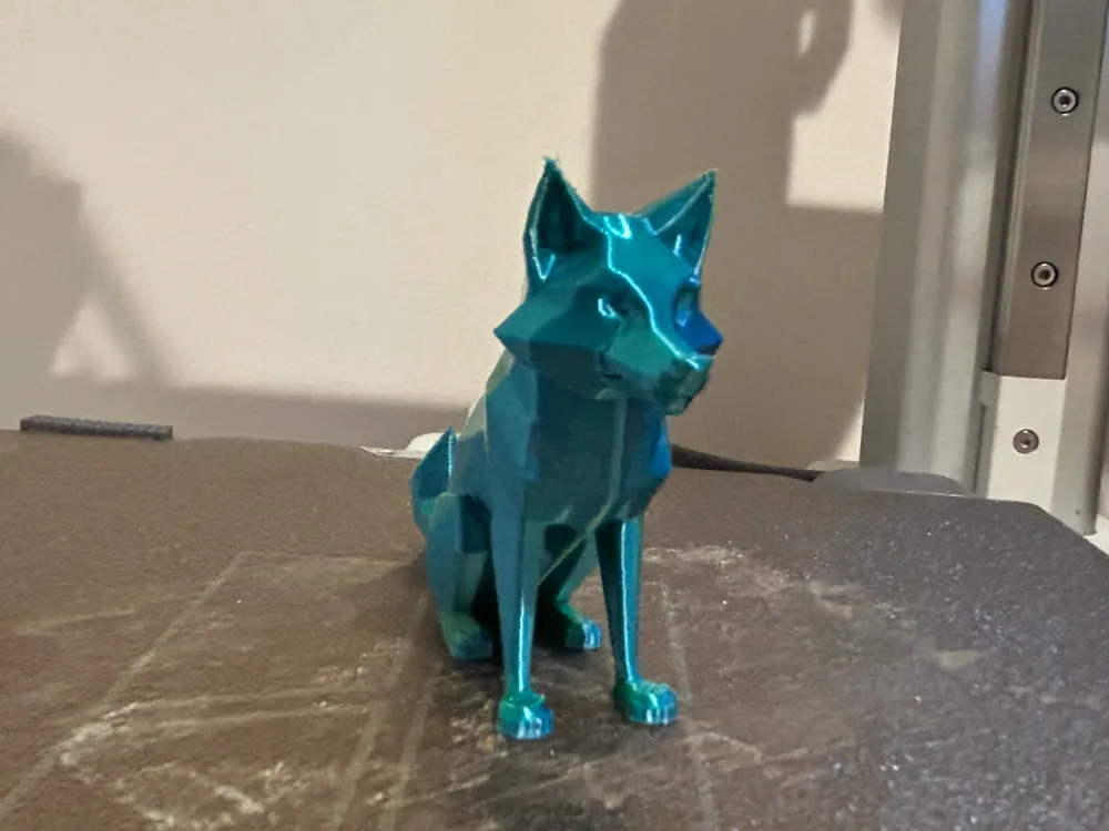Low Poly Sitting Wolf - Free 3D Print Model - MakerWorld
