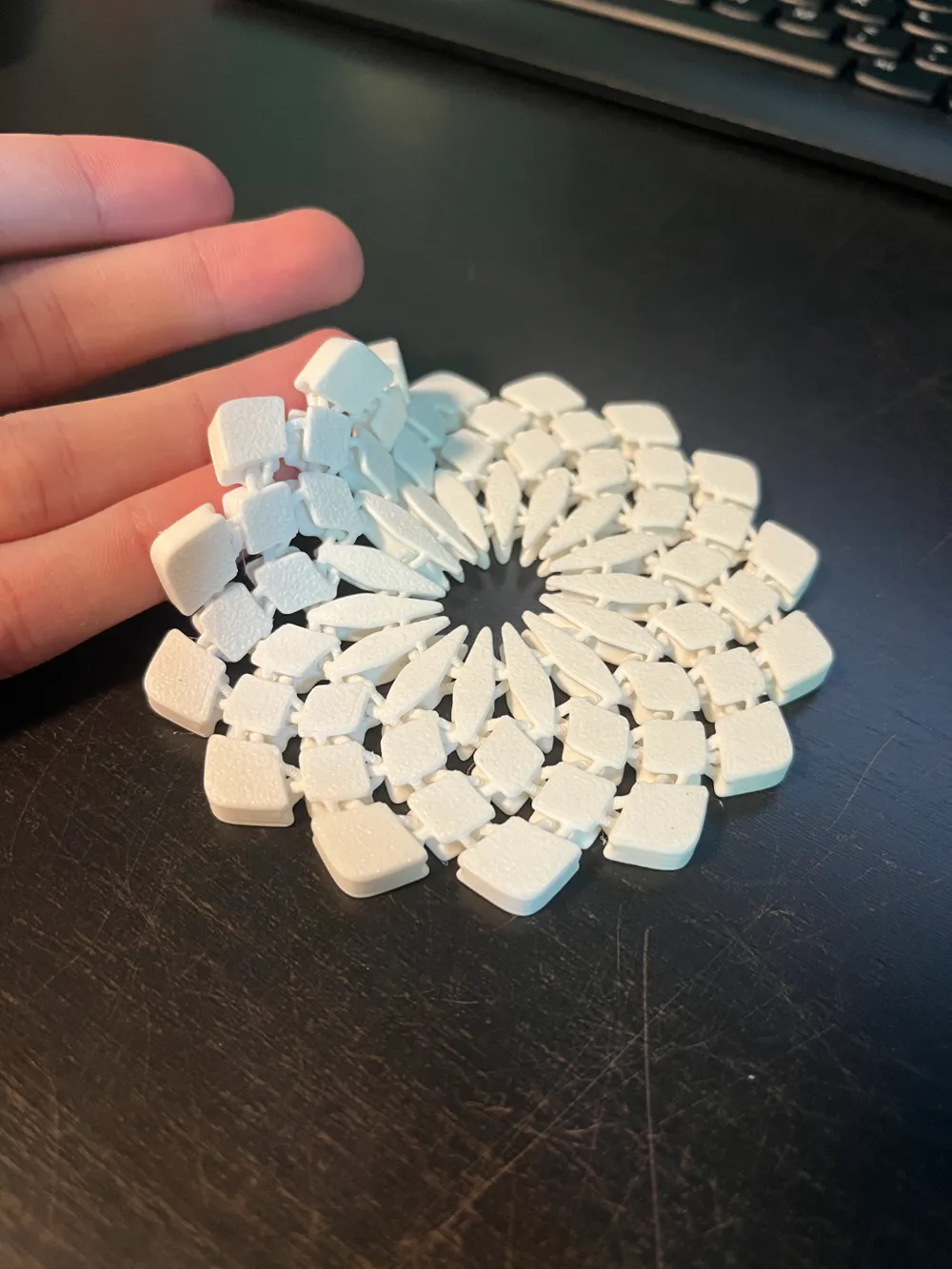 Sunflower fabric coaster - Free 3D Print Model - MakerWorld