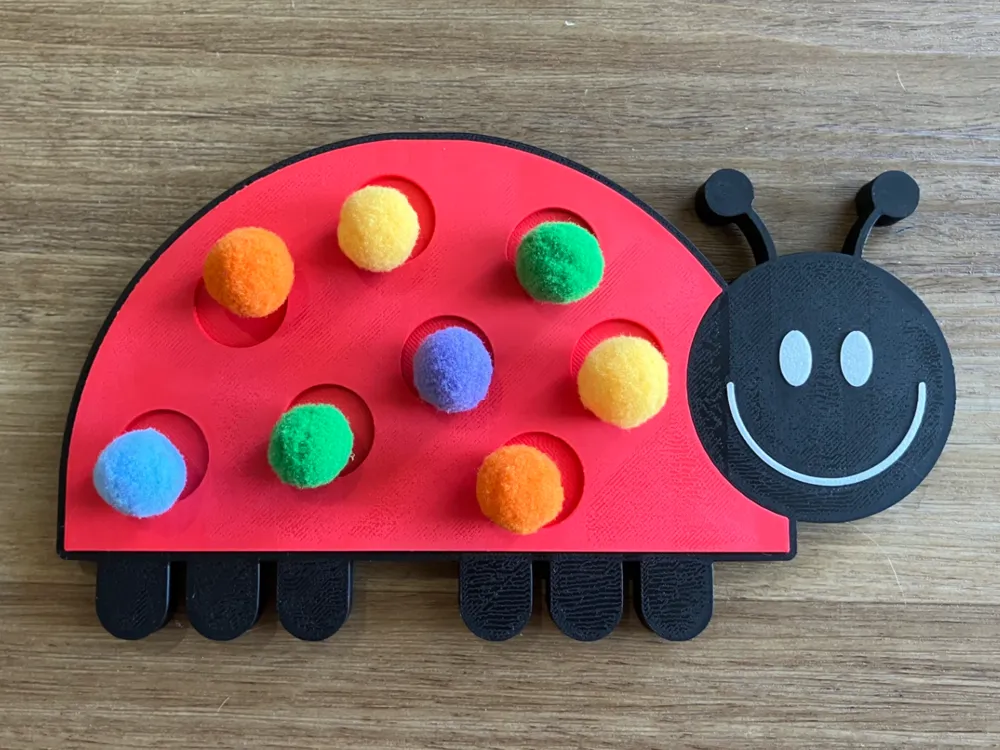 Happy Ladybug Pom Pom Sorting Tray by A*i*m*e*e* - MakerWorld