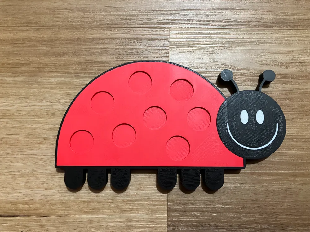 Happy Ladybug Pom Pom Sorting Tray by A*i*m*e*e* - MakerWorld