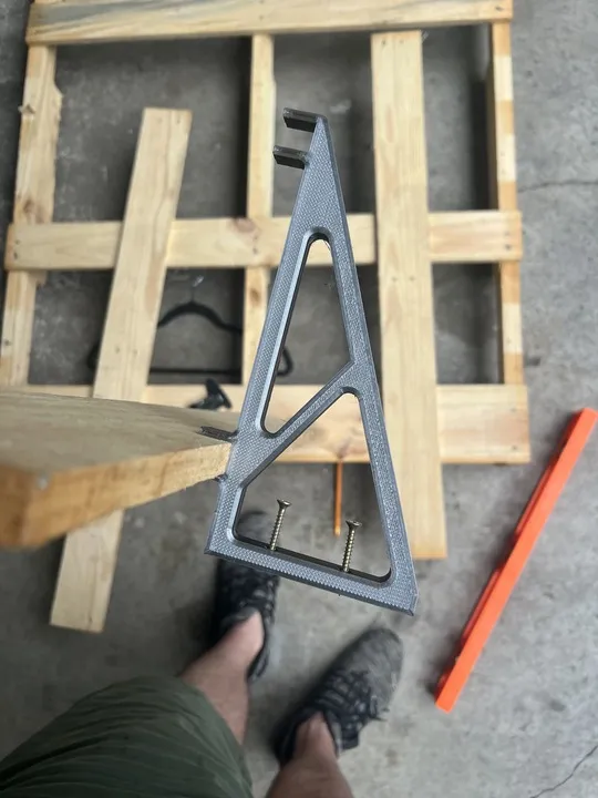 Spool Wall Brackets for pallet / skid panels by jcapehart2 - MakerWorld