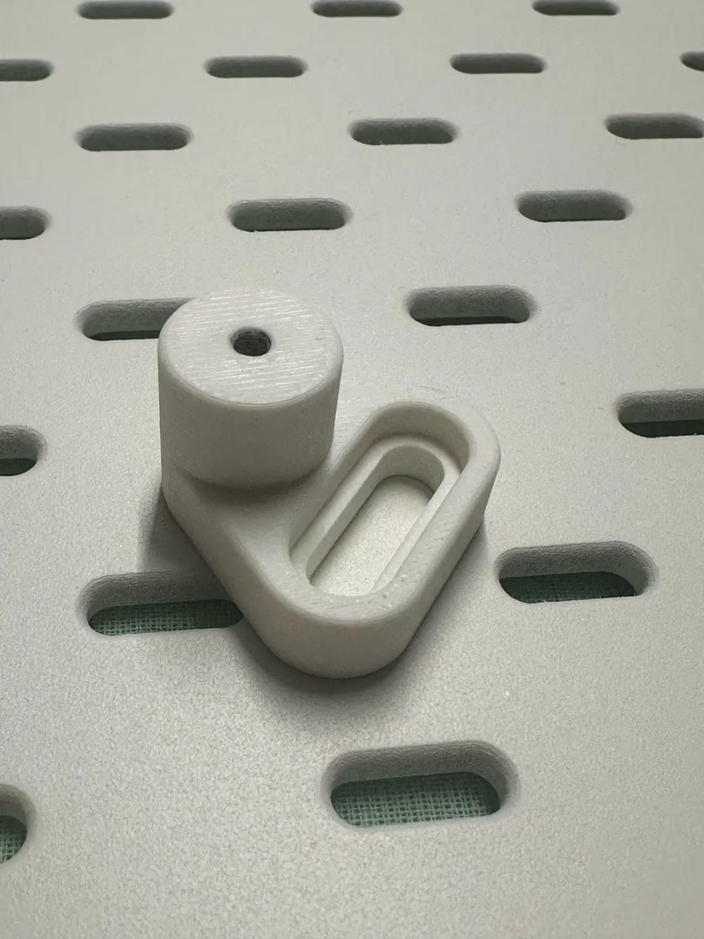 IKEA Skadis Wall Mount - pegboard screw by Hula MakerWorld: Download ...