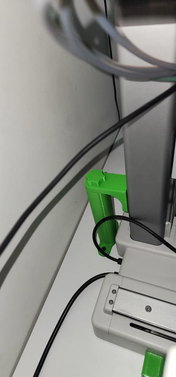 Bambulab A1 Mini Table Grip by rachosol - MakerWorld