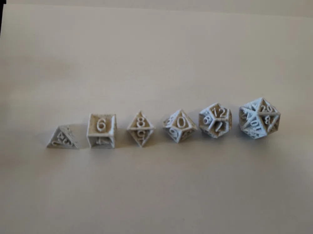D&D Dice set with Box D4, D6, D8, D10, D12 and D20 by OFF5PRING ...