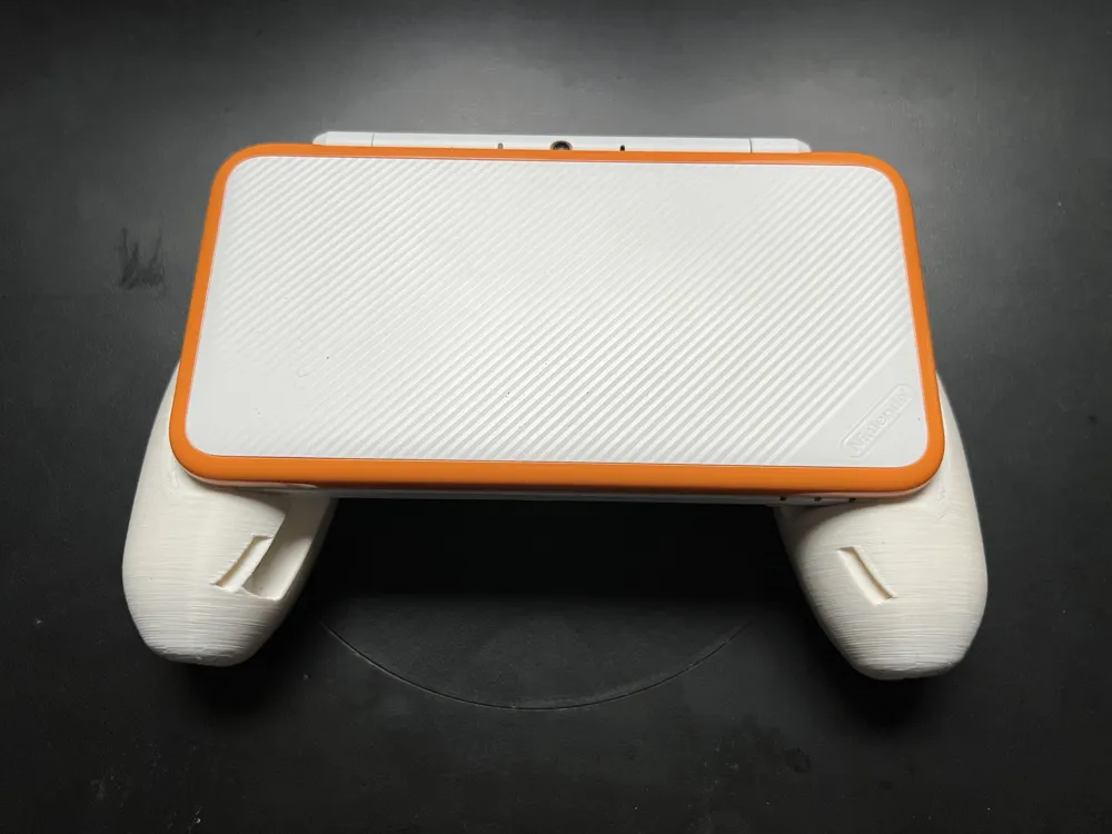 New 2DS XL Grip - Perfectly Ergonomic by NUKDDD - MakerWorld
