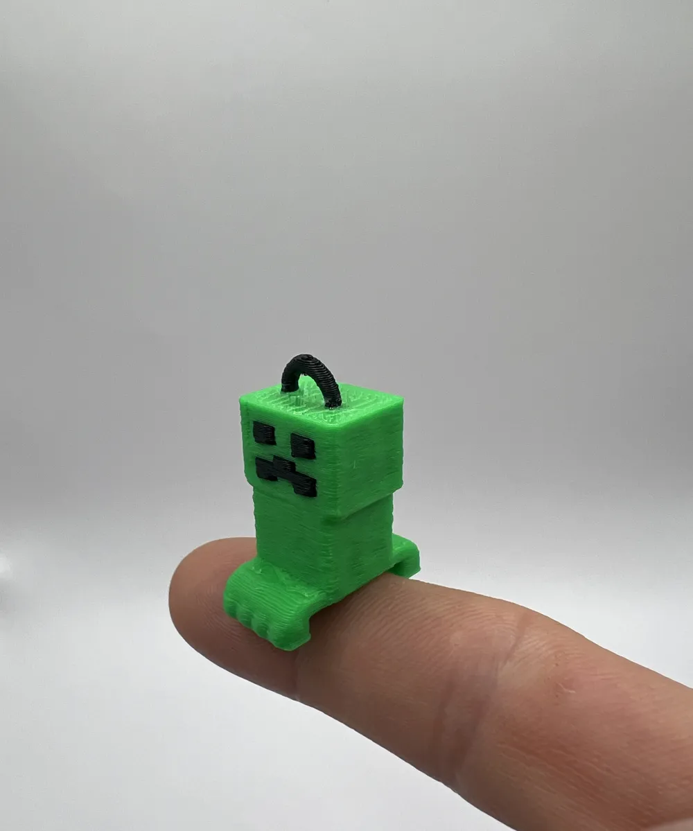 Mini Minecraft Creeper / Accessory - Free 3D Print Model - MakerWorld