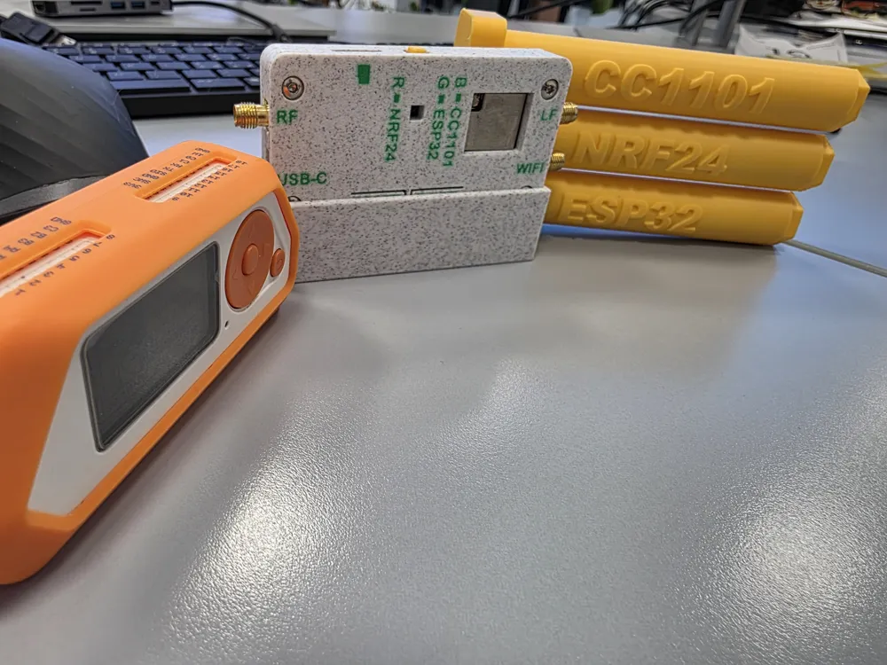 Flipper Zero AIO 1.4 Antennen-Aufbewahrungskoffer – Kostenloses 3D ...