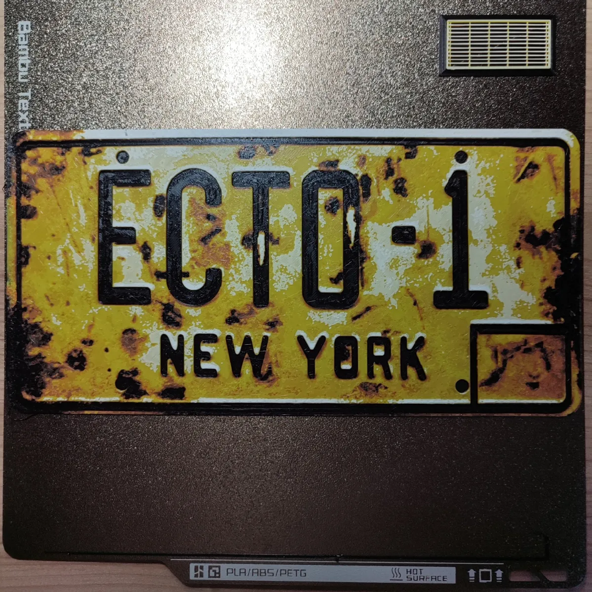 4-color HueForge Ghostbusters Ecto-1 License Plate - Free 3D Print ...
