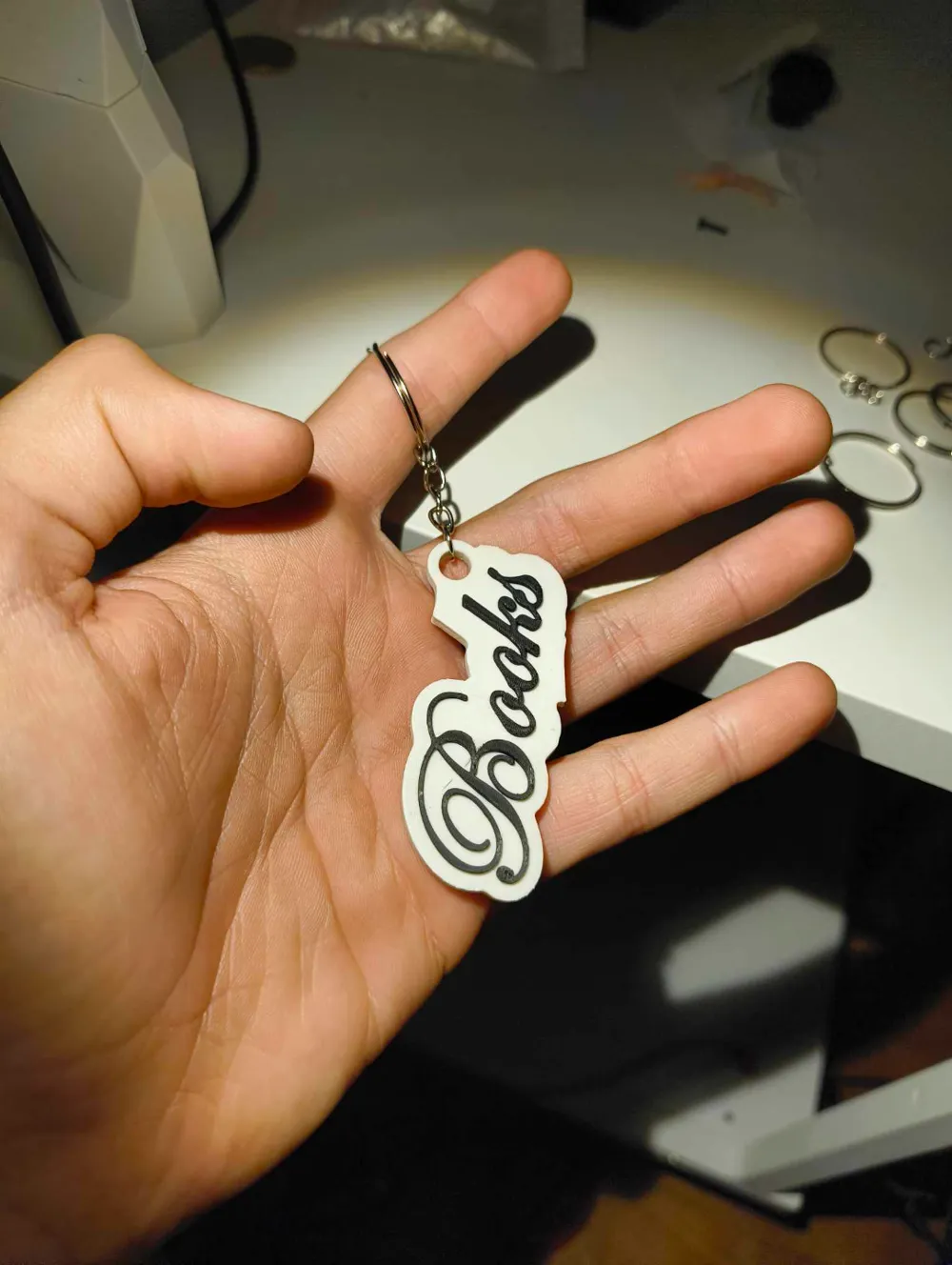 Books keychain by zurawsky - MakerWorld