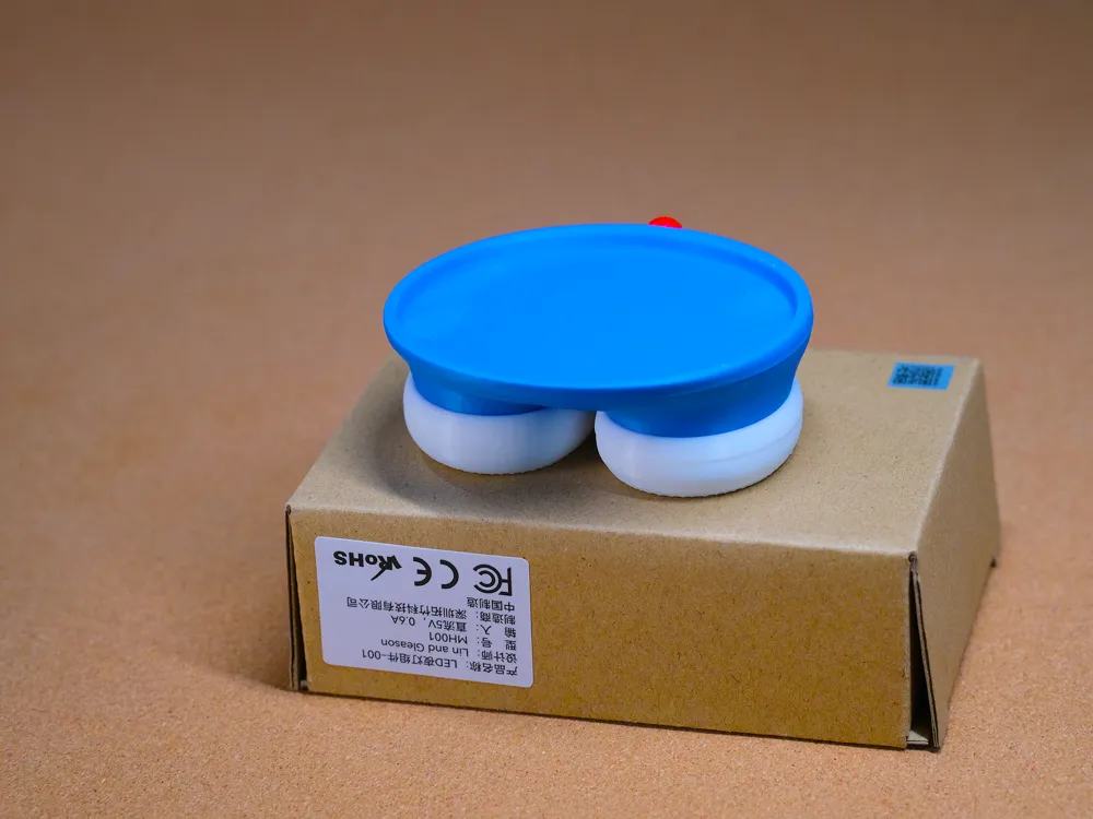 Doraemon (Robot Cat, Doraemon, ドラえもん) Leg Plate Small Plate by ...