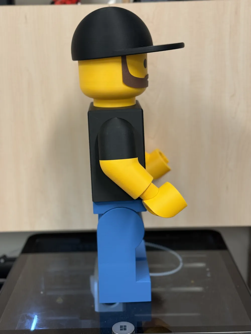 Short Sleeves for Giant Minifig Remixed by Adrian MakerWorld: Download ...