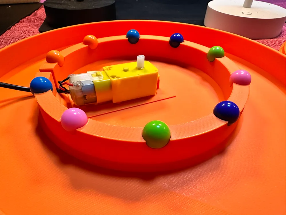 Rotating Turntable for Presentation or Photo Shoot by JAV-3D - MakerWorld