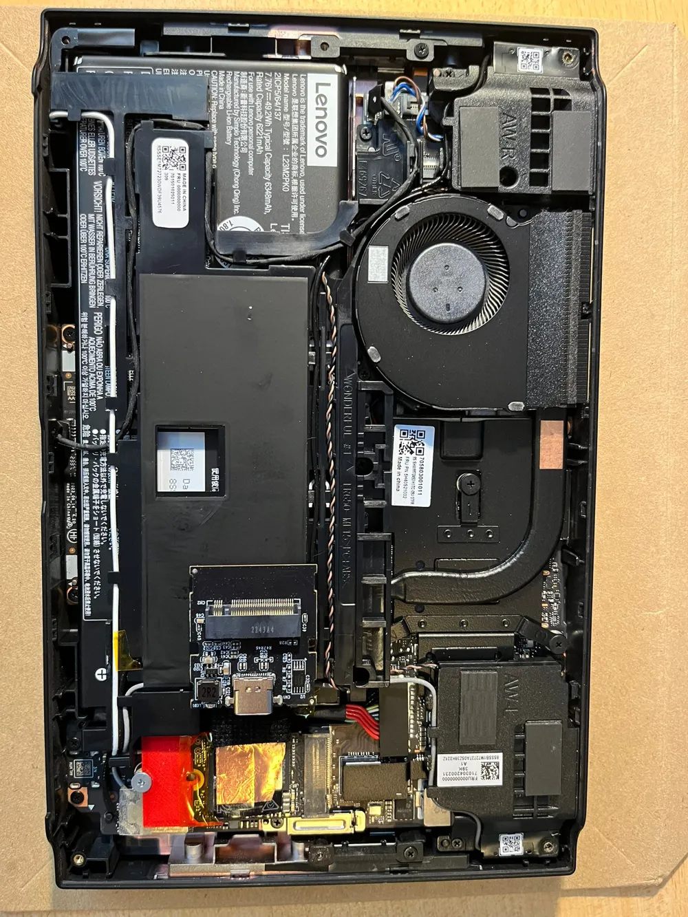 Legion Go Dual SSD mod Backplate by PatrickBlack MakerWorld: Download ...