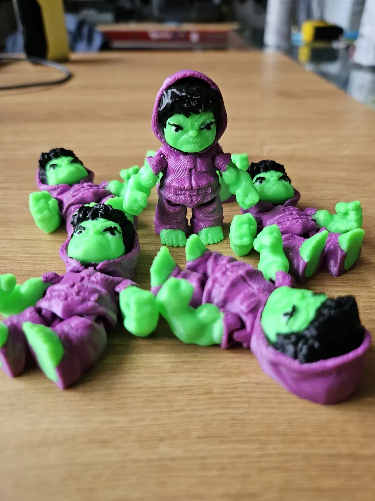 Hulk micro hero articulating flexi by MadMonkey3D MakerWorld: Download Free 3D Models