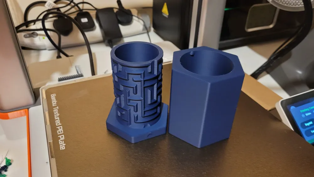 Large Form Puzzle Piggy Bank/Box - Free 3D Print Model - MakerWorld