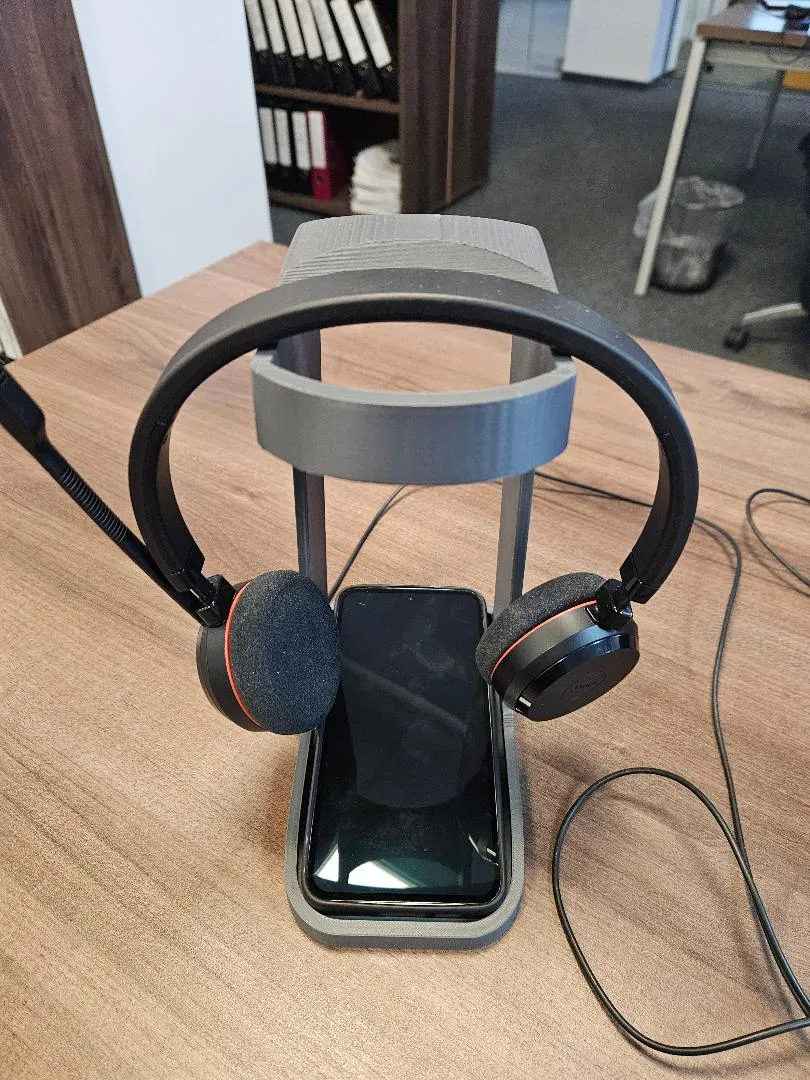 Headphone Stand - Free 3D Print Model - MakerWorld