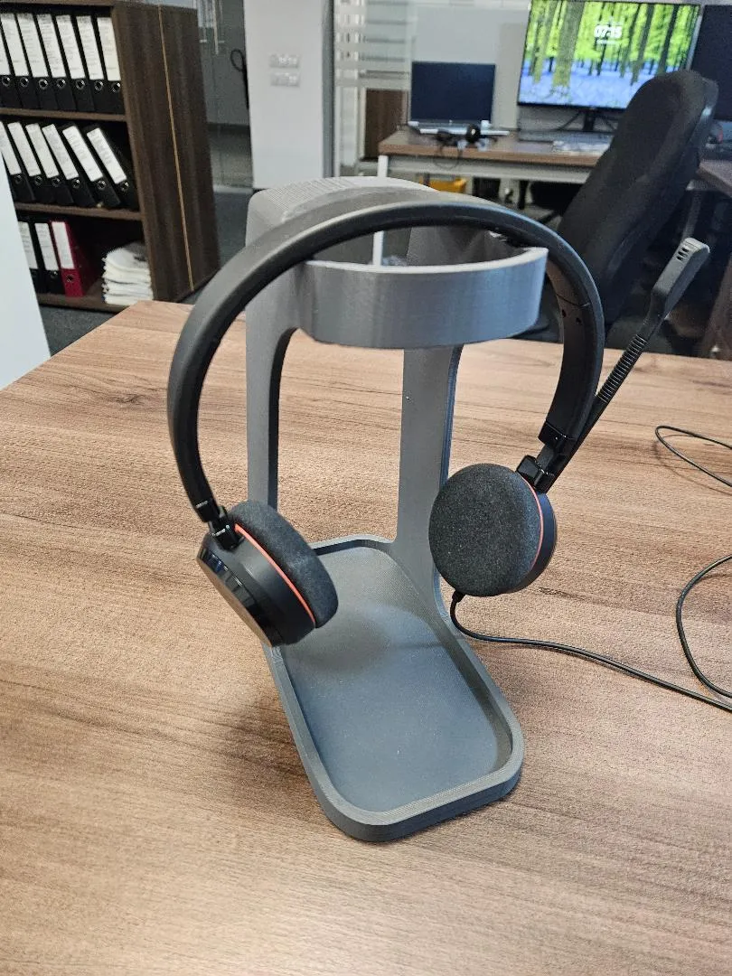 Headphone Stand - Free 3D Print Model - MakerWorld