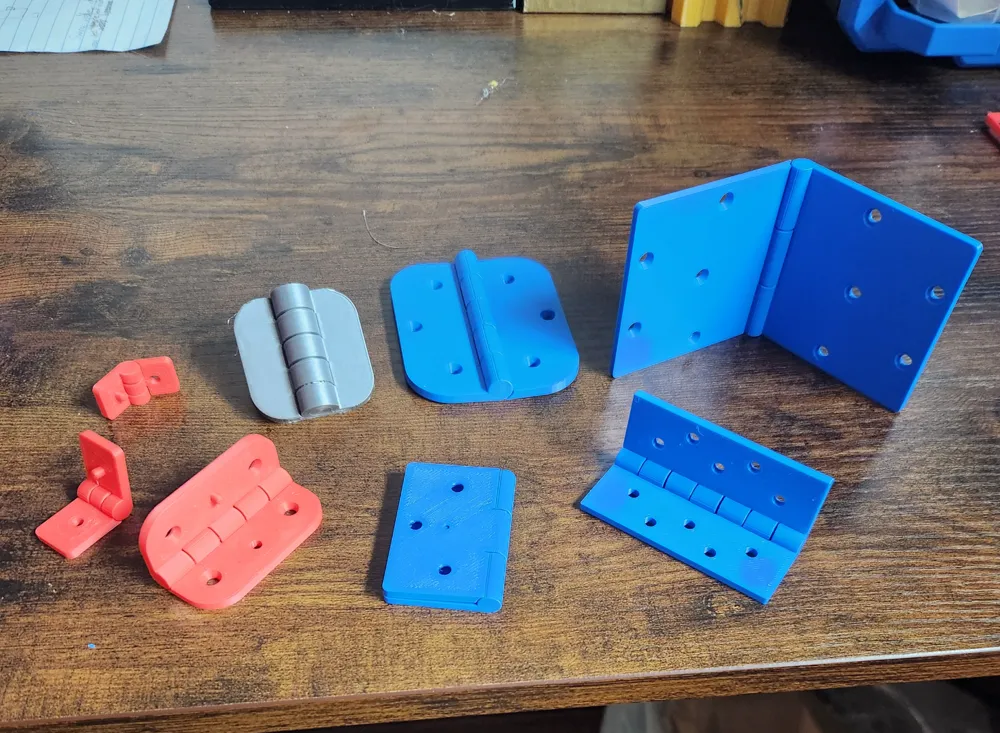 Simple Customizable Hinge (Parametric) V1.1 by Trawls MakerWorld: Download Free 3D Models