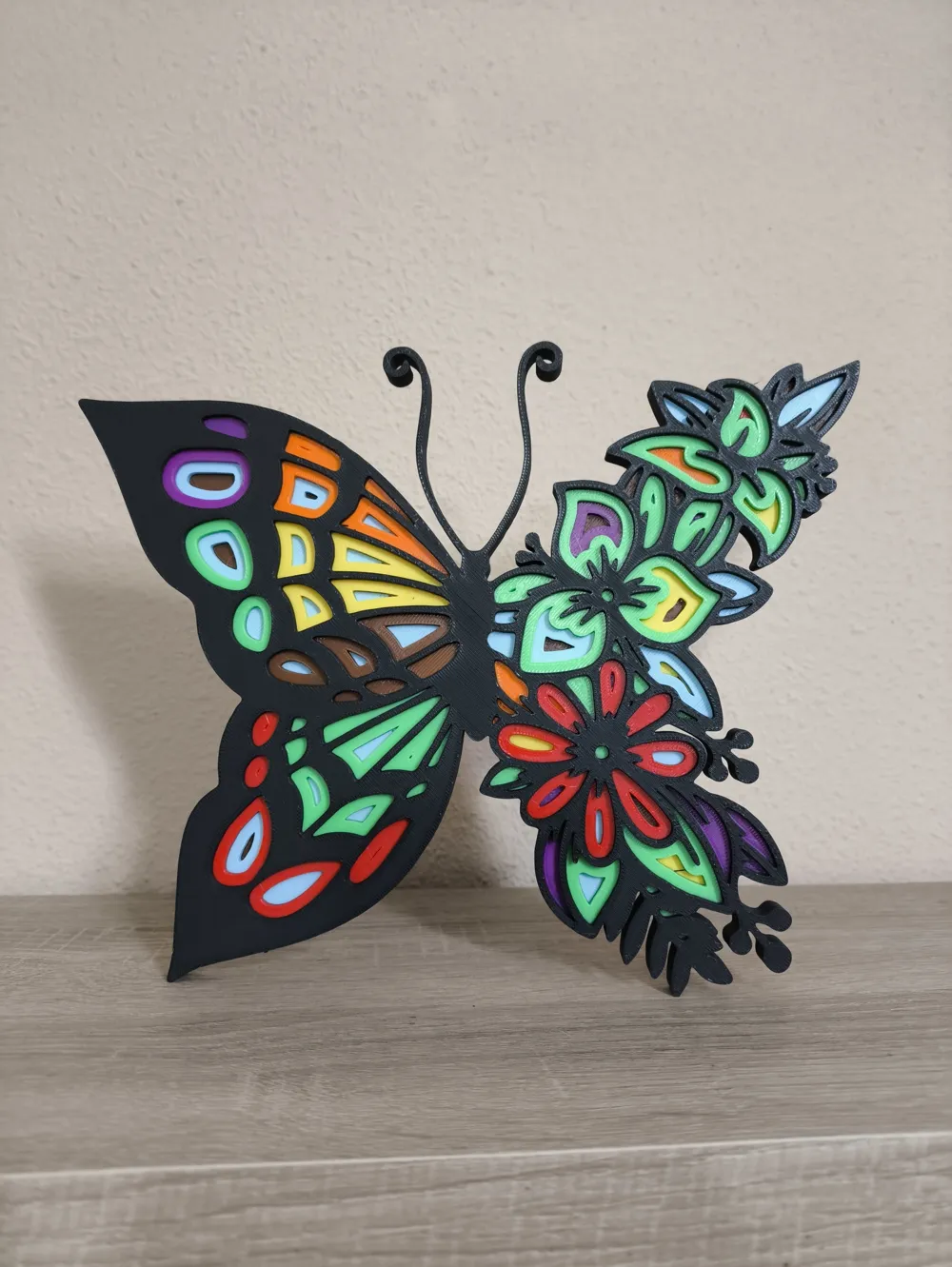 Multi-layered floral butterfly by guarida3dprinter MakerWorld: Download ...