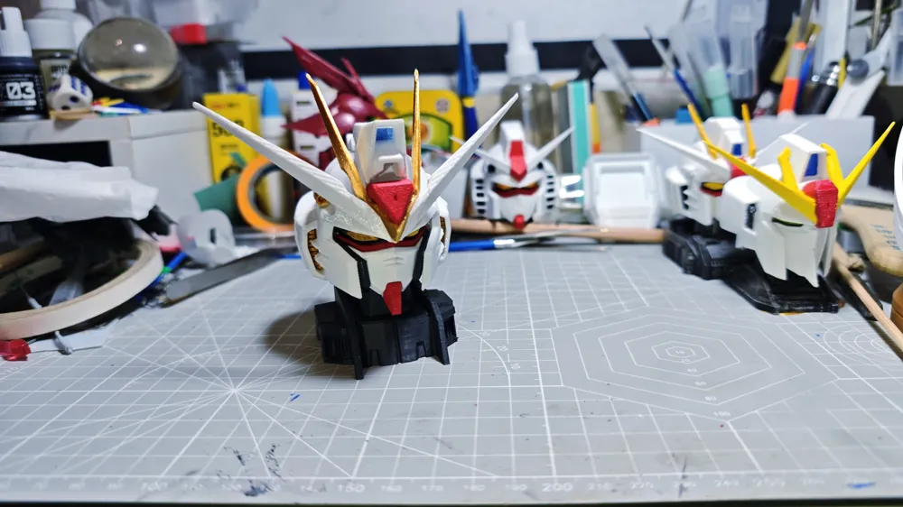 Strike Freedom Gundam head sculpt perfectly color-separated parts no ...