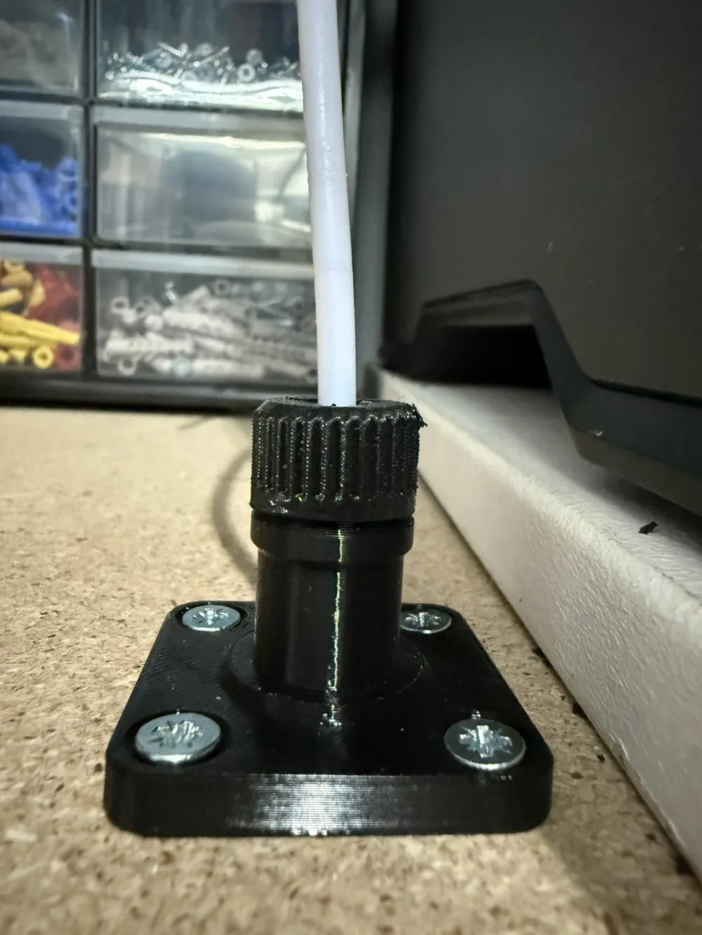 ptfe passthrough - Free 3D Print Model - MakerWorld